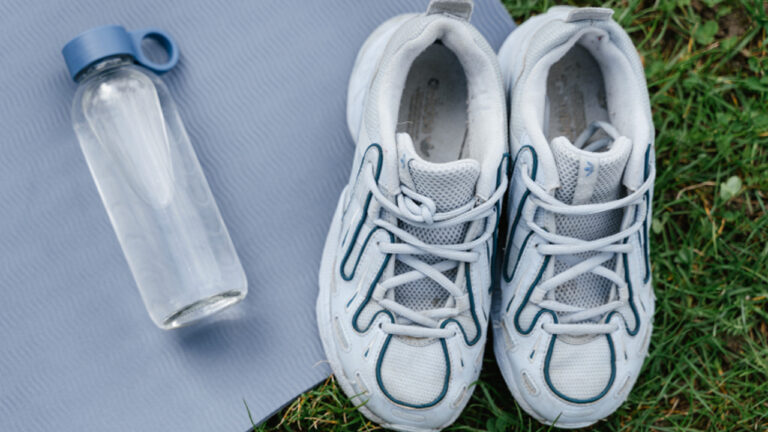 Key Differences Between Training Shoes and Running Shoes Explained In ...